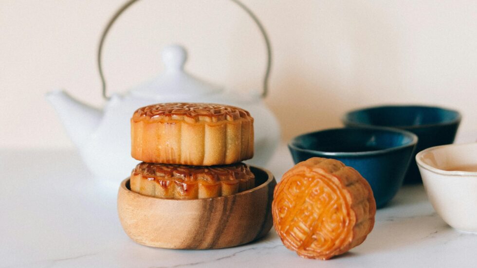 How Healthy Are Mooncakes? Practise Mindful Eating This Mid-Autumn ...